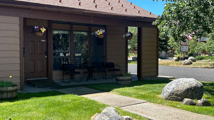 Inn The Rough Condo, Golf, Beach, Clubhouse Access - McCall, ID