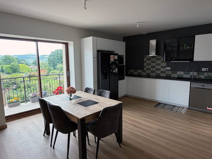 Maison Proche Des Lacs Terrasse, 3 Chambres Garage - Rumilly