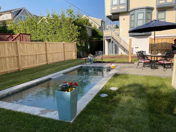 Cape May Victorian Home W/ Pool | 1 Block To Beach - Cape May