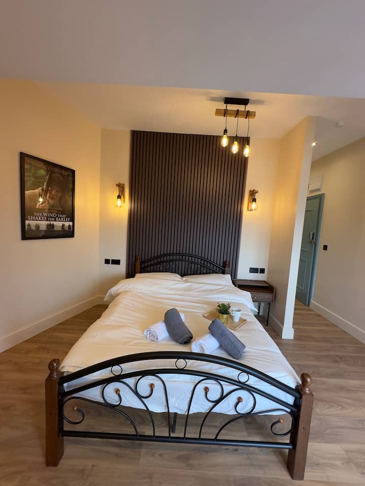 Modern En-suite Room In Palmers Green #14 - Enfield