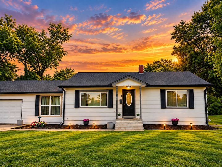 The Willow | King Bed, Patio & Easy Kc Access - Shawnee, KS