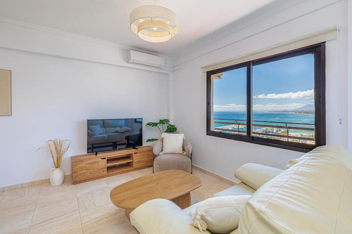 Marbella Frontline Beach View - Marbella