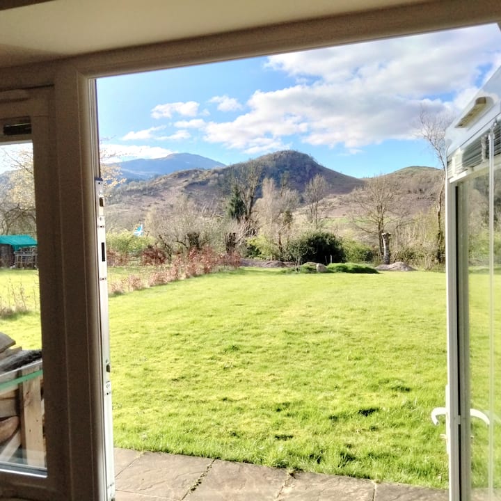 Gullipen Studio In Stunning Setting - Callander