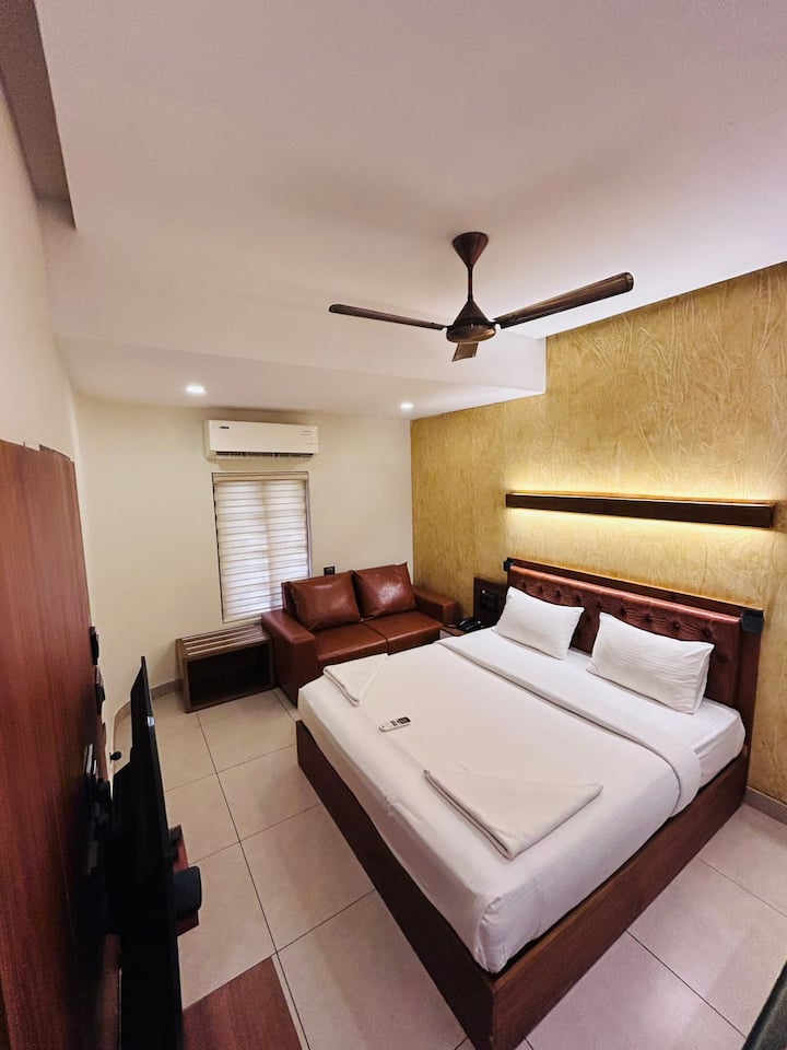Cozy City Center Retreat - Alappuzha