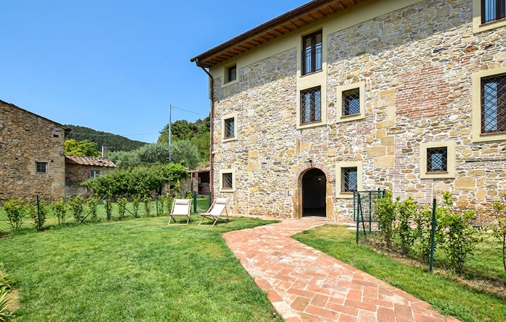 Borgo Le Badie, Uliveta - Pontedera