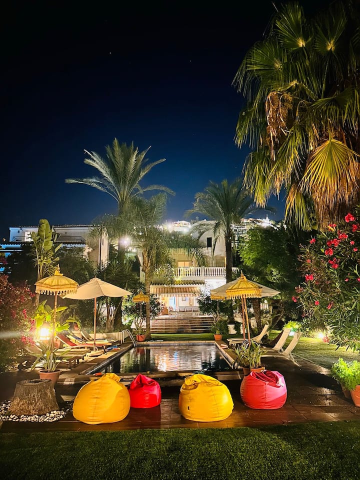 Villa Palm Garden. - Sitges