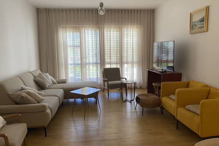 K-25985 Maison Confortable Avec La Terrasse - Ploče