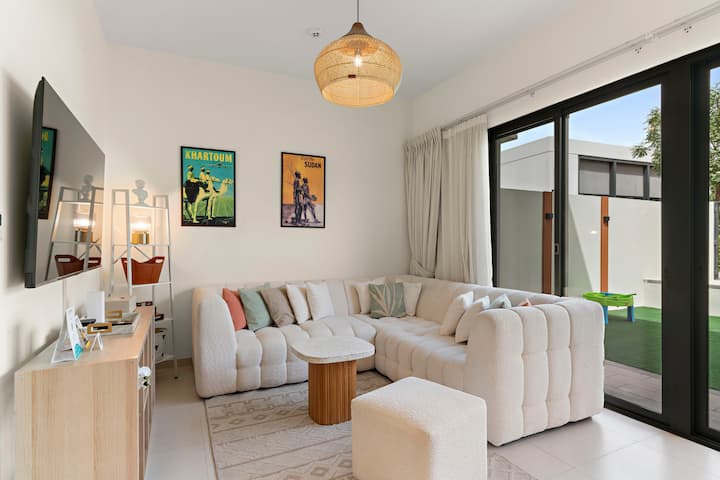 Airstay | 2br + Study | Near Pool | Serene Yard - Dubaï