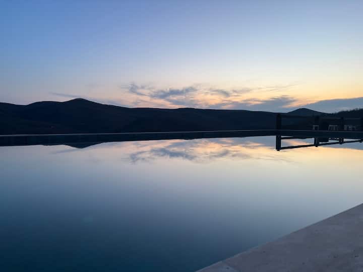 Eşsiz Manzaralı Taş Bina - Tekirdağ