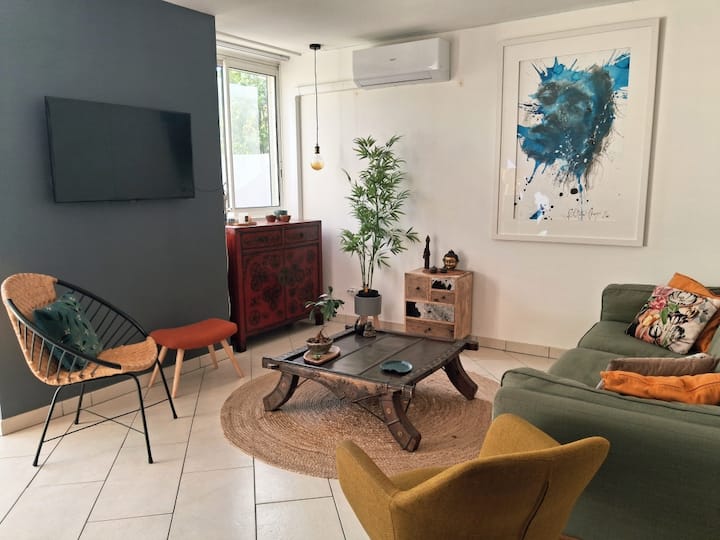Maison Lumineuse Avec Terrasse En Bois Et Jardin - Carnon