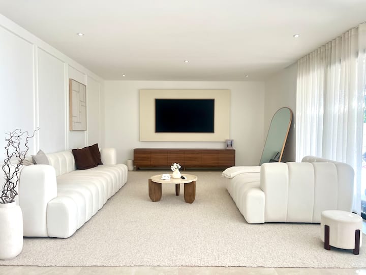 Villa D’architecte Avec Piscine, 8 Voyageurs - Artenay