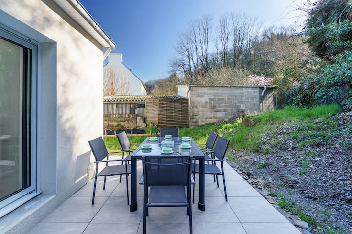 Le Refuge De La Fontaine - Maison 25min De Quimper - Cast