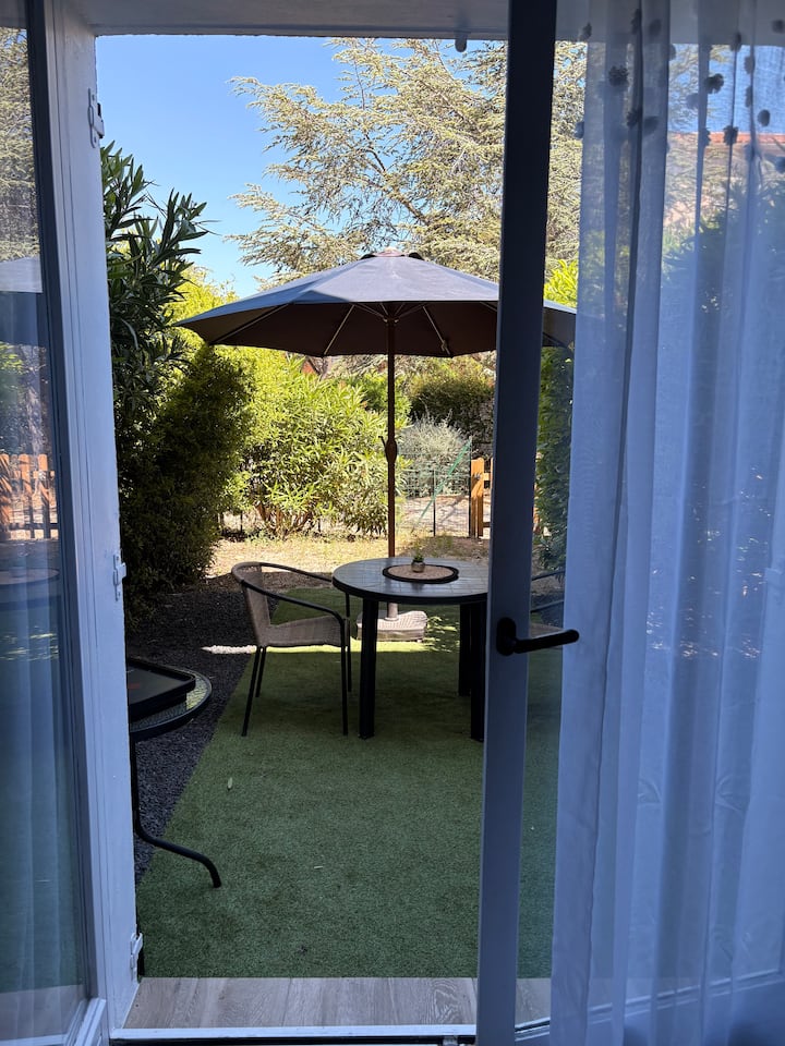 Le Jardin Secret - Studio Spacieux Au Calme - Le Pradet