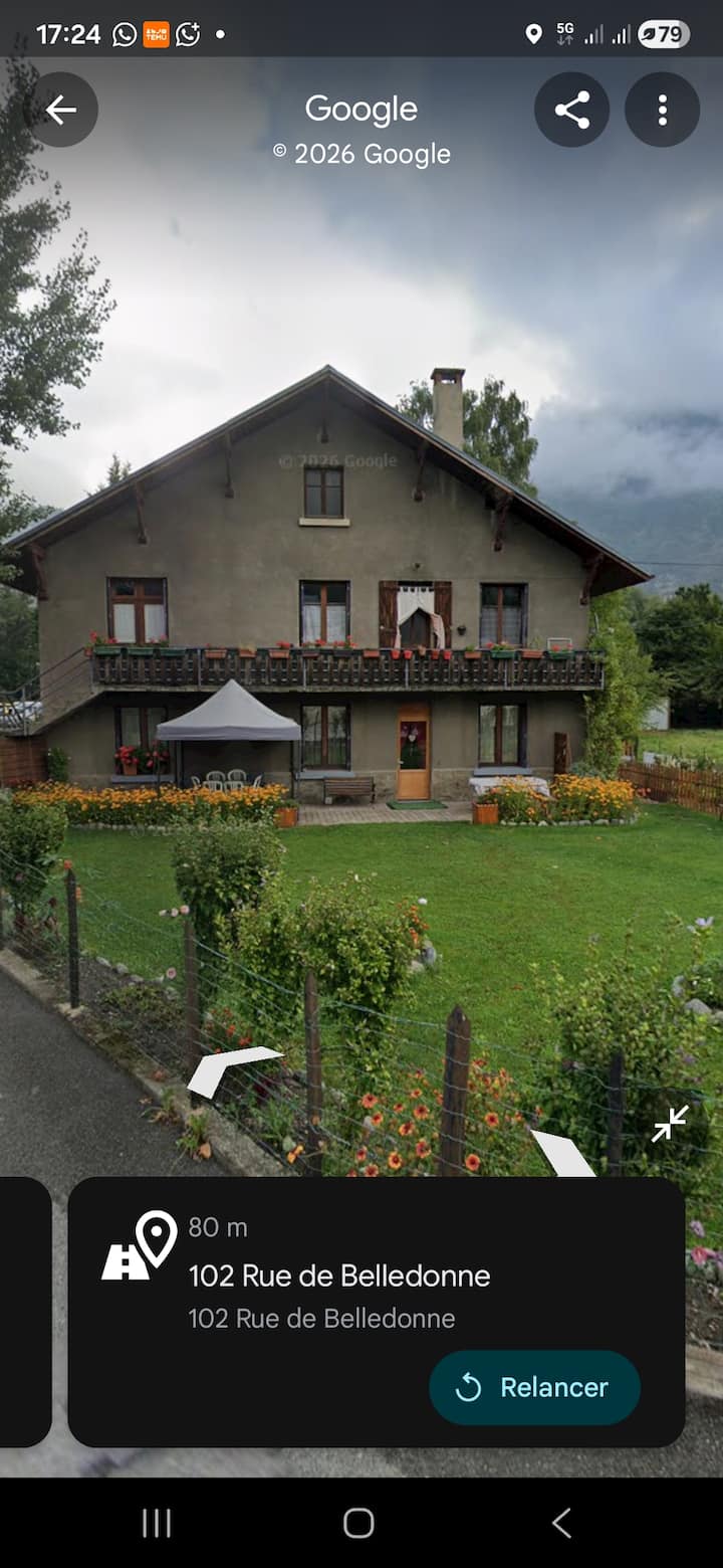 Grand Appartement (Dans Une Maison), Avec Jardin - Le Bourg-d'Oisans