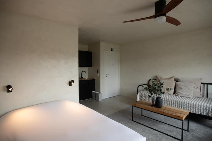 Edville Riverside - Deluxe Studio - Gand