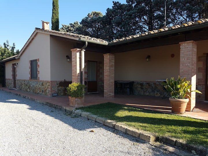 Agriturismo Riparossa Di Bessi Maria Grazia - Magliano in Toscana