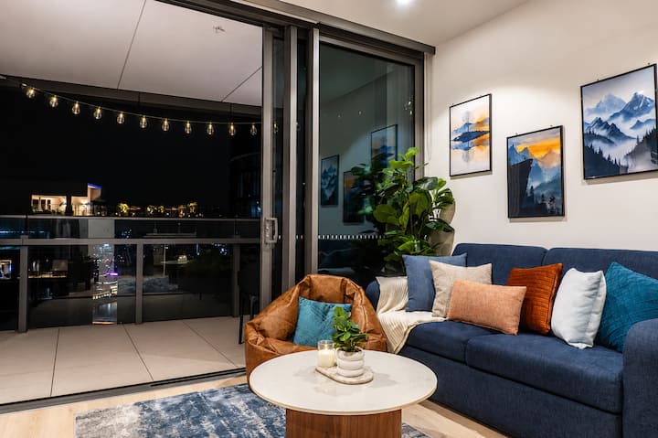 Riverfront Luxury Apt/ Free Wi-fi/ Pool/ Gym/sauna - Australia
