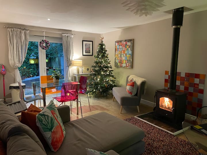 The Condo (Indoor Pool Available May- End Sept) - Dorchester