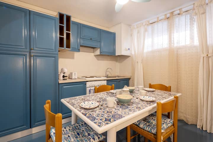 2 Camere E Parcheggio A 1km Dal Mare | Wifi >700mb - Carrara