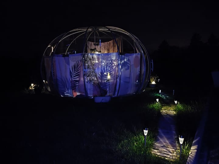Nuit Insolite Dans Une Bulle - Gannat