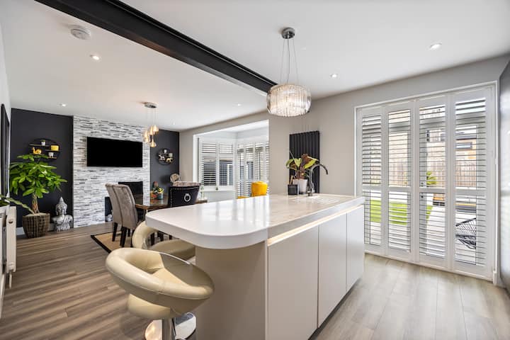 Modern Luxury 4-bed Home - Free Parking And Garden - Brighton