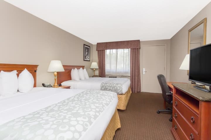 Walk To Old Town! Pets Allowed, Free Parking - St. Augustine, FL