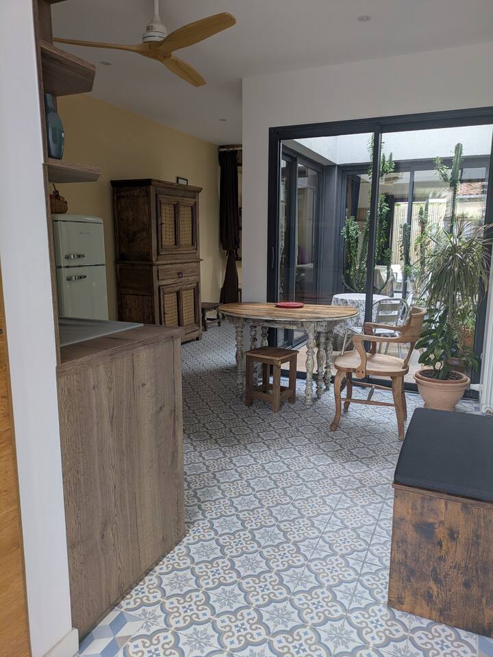 Location Semaine Meublé Cosy Indépendant 2 Pers - Aigues-Mortes