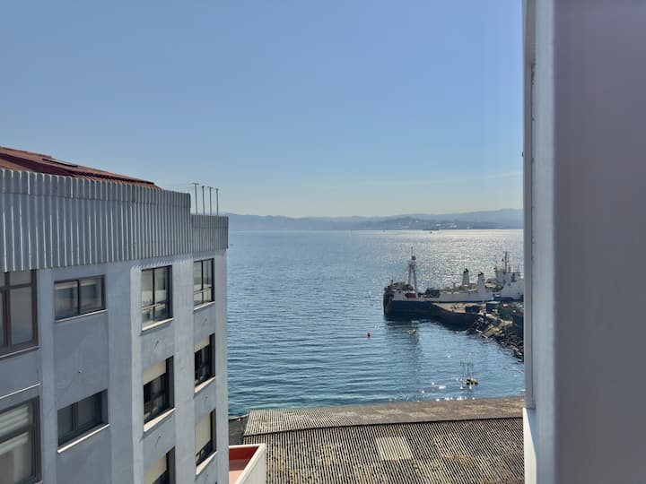 Apartamento Céntrico Con Terraza En Cangas - Vigo