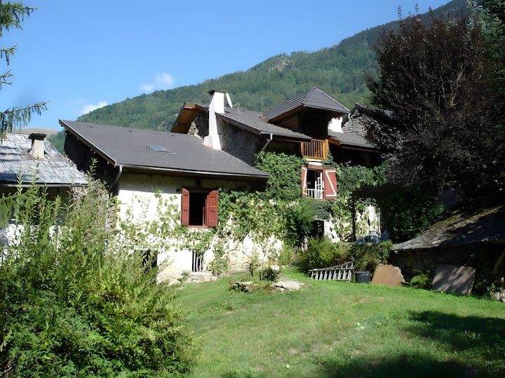 Gite Montagnard Du Sarradeil - Étang de Peyregrand