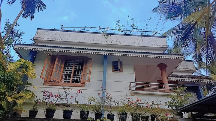 Tranquil Abode -Home With Private Pond In Calicut - Kozhikode