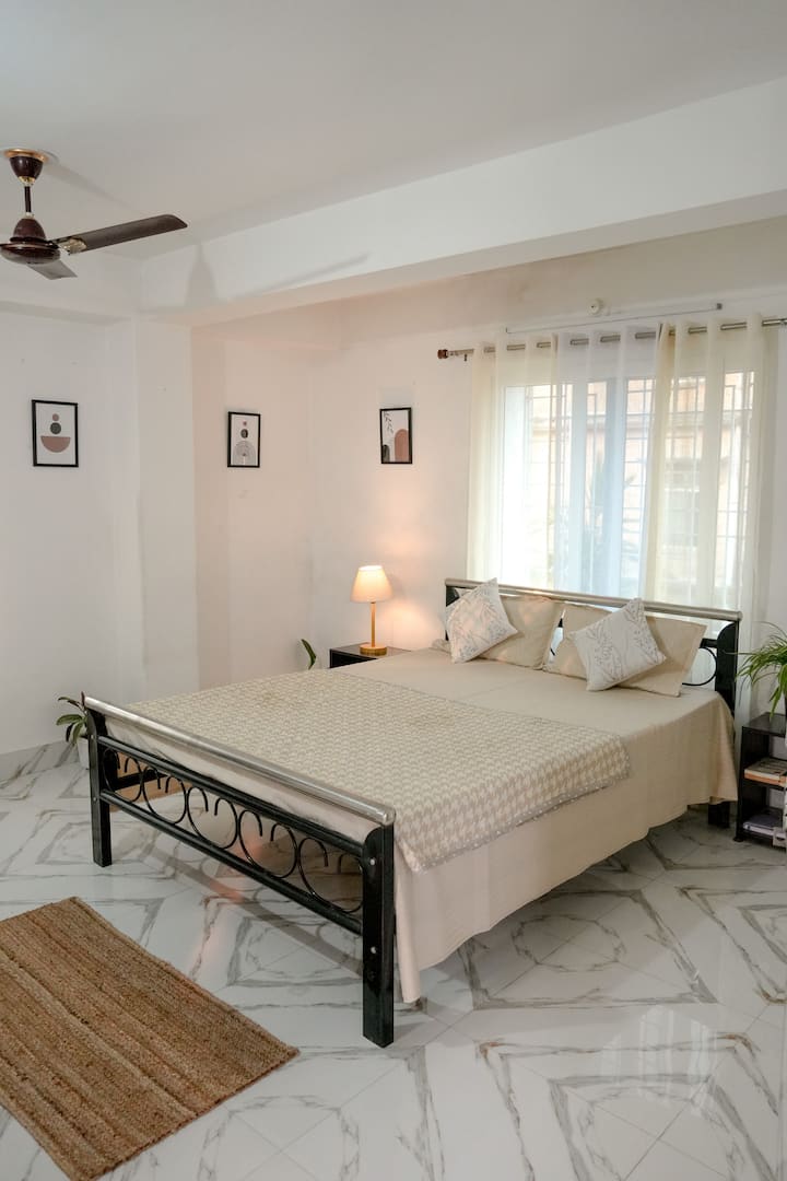Retreat Homes | Cozy Urban Stay In Siliguri - China