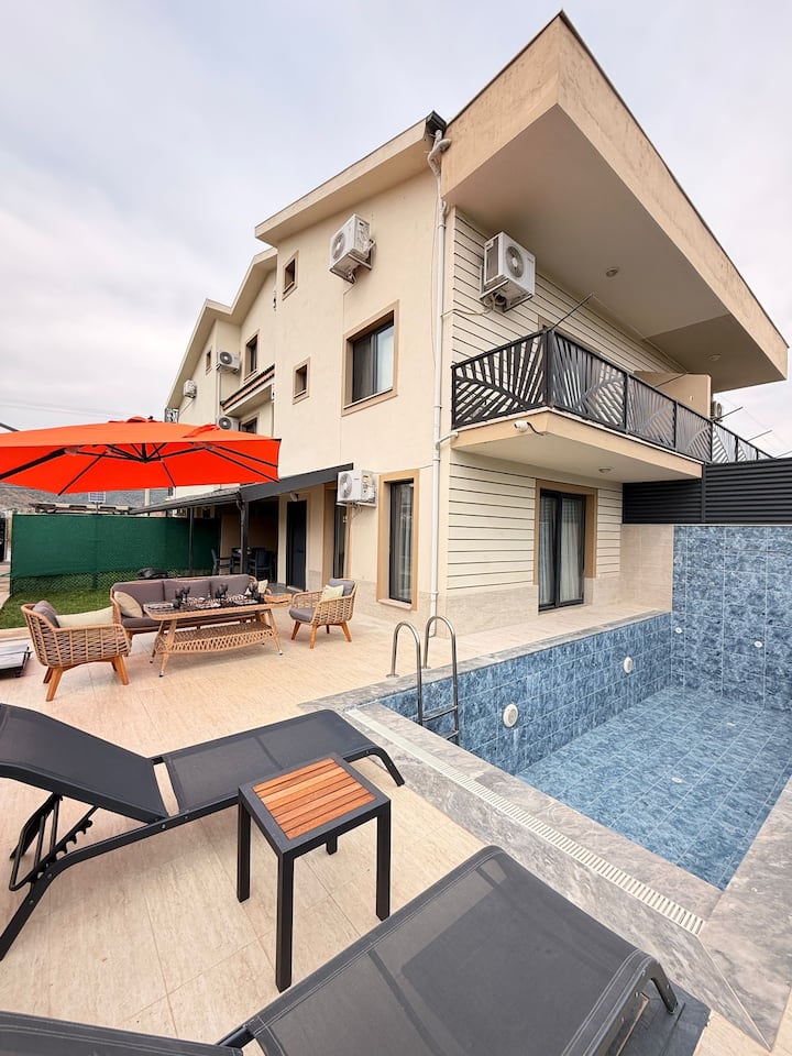 Arın Home Villas 2 (ÇAlış) 4+1 Havuzlu Müstakil - Fethiye