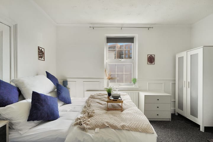 Garden Flat In Watford | Sleeps4 | Onstreet Prkng - Watford