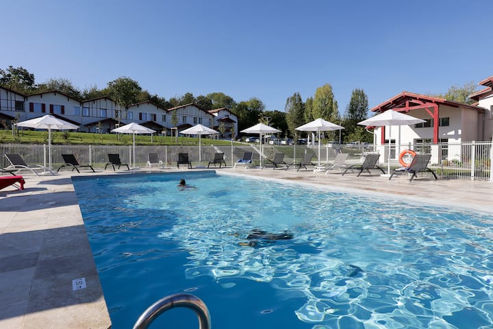 T2 Typique Basque | La Plage à 4km & 2 Piscines - Urrugne