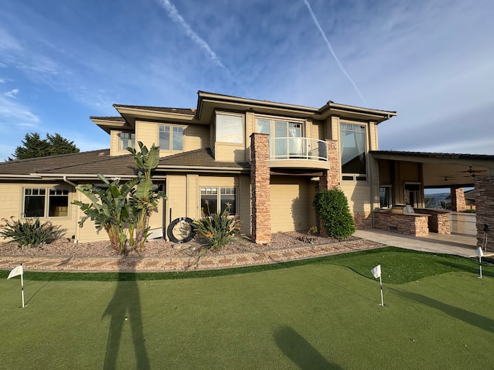 Ocean View Mountain Top Estate Walkable To Winery - San Marcos, CA