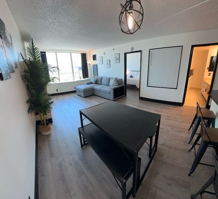 Stunning Oceanview Beachfront Condo - Atlantic City, NJ