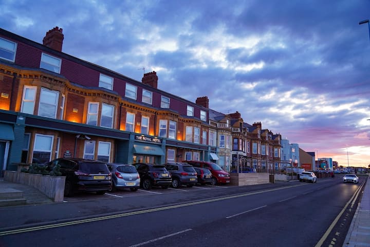 Famille-de Luxe-sdb Privée Avec Douche-vue Sur Rue - Tynemouth