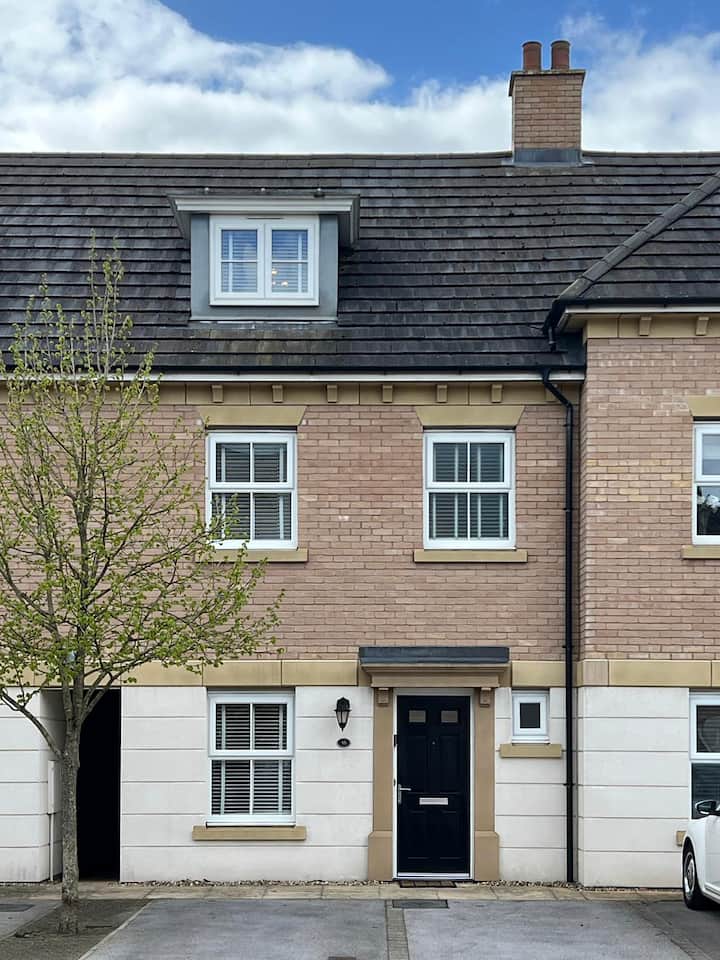 Premium Stay At Fawcett House - Harrogate - Wetherby