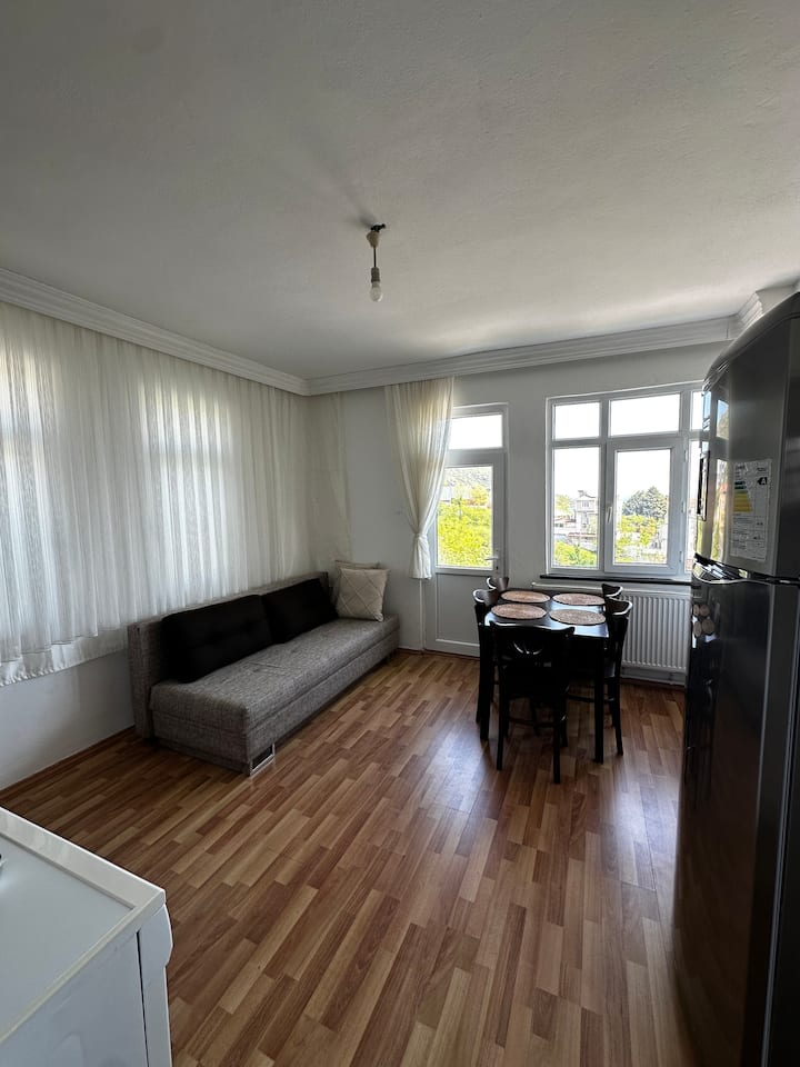 2+1 Daire 2 Yatak Odası Vardır 4-6 Kişilik - Sinop