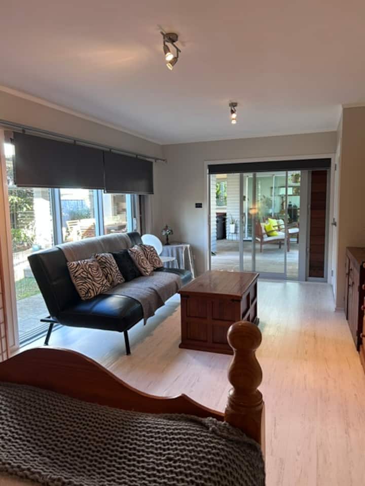 Beach Studio - New Zealand