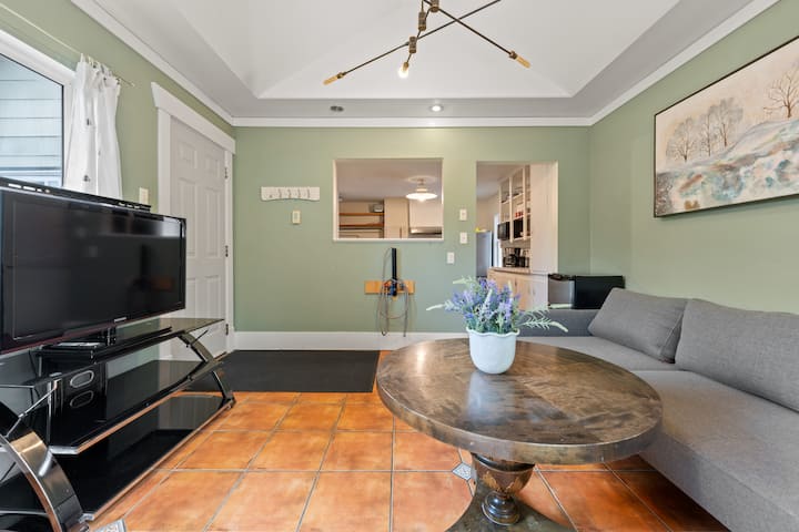Kits Heritage House | Sleeps 10 | Great Value - Richmond