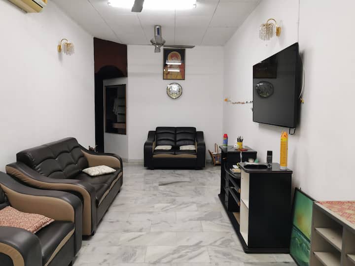 Fajar Home Stay - Tanjung Piandang