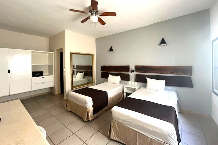 Suite Familiar | Rooftop Con Piscina En El Centro - Playa del Carmen