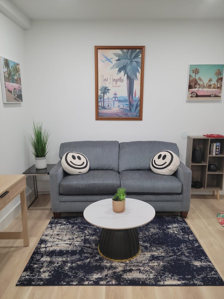 The Park & Stay Oasis - Downey, CA