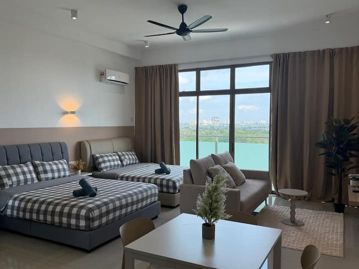 No.4 Luxury Studio - Johor Bahru