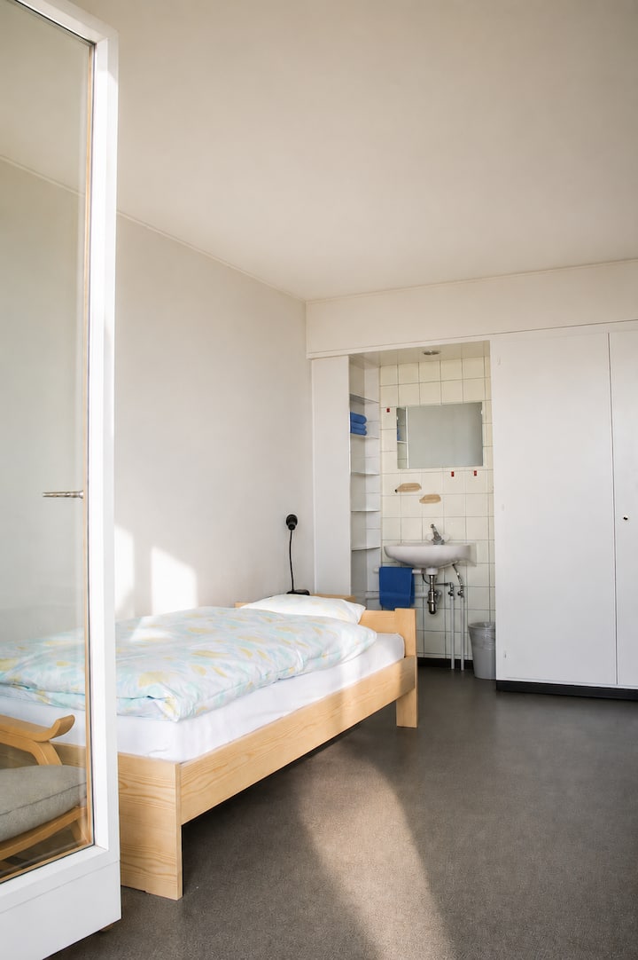 Chambre Confortable Proche Centre De Neuchâtel - Neuchâtel