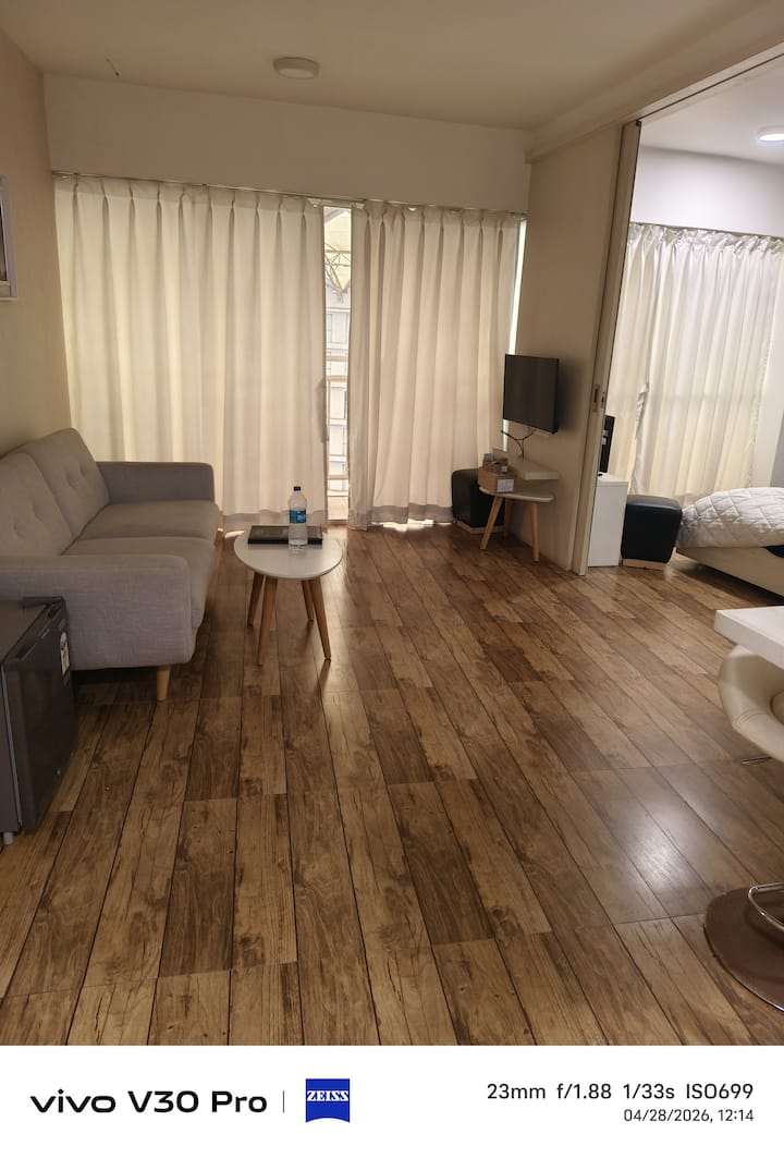 Luxury Cozy Apartment For Peaceful Stay - Surat