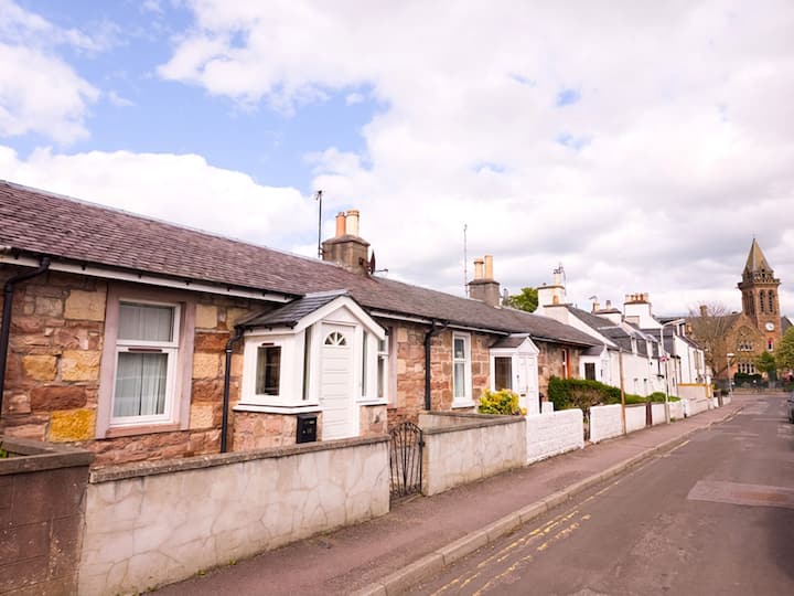 18 Hill Street - Near The Castle And Museum - Loch Ness
