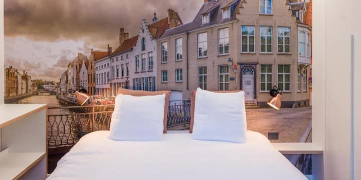 Spacious Suite For 4 In Bruges - Bruges