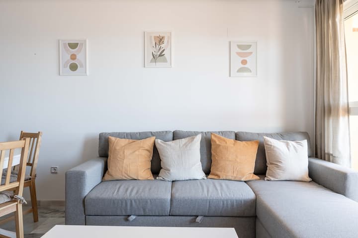 Bright Pool Apartment Torremolinos - Torremolinos